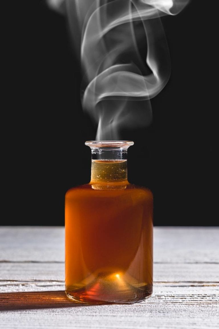 How to Make Smoked Cocktails • with or without dry ice!