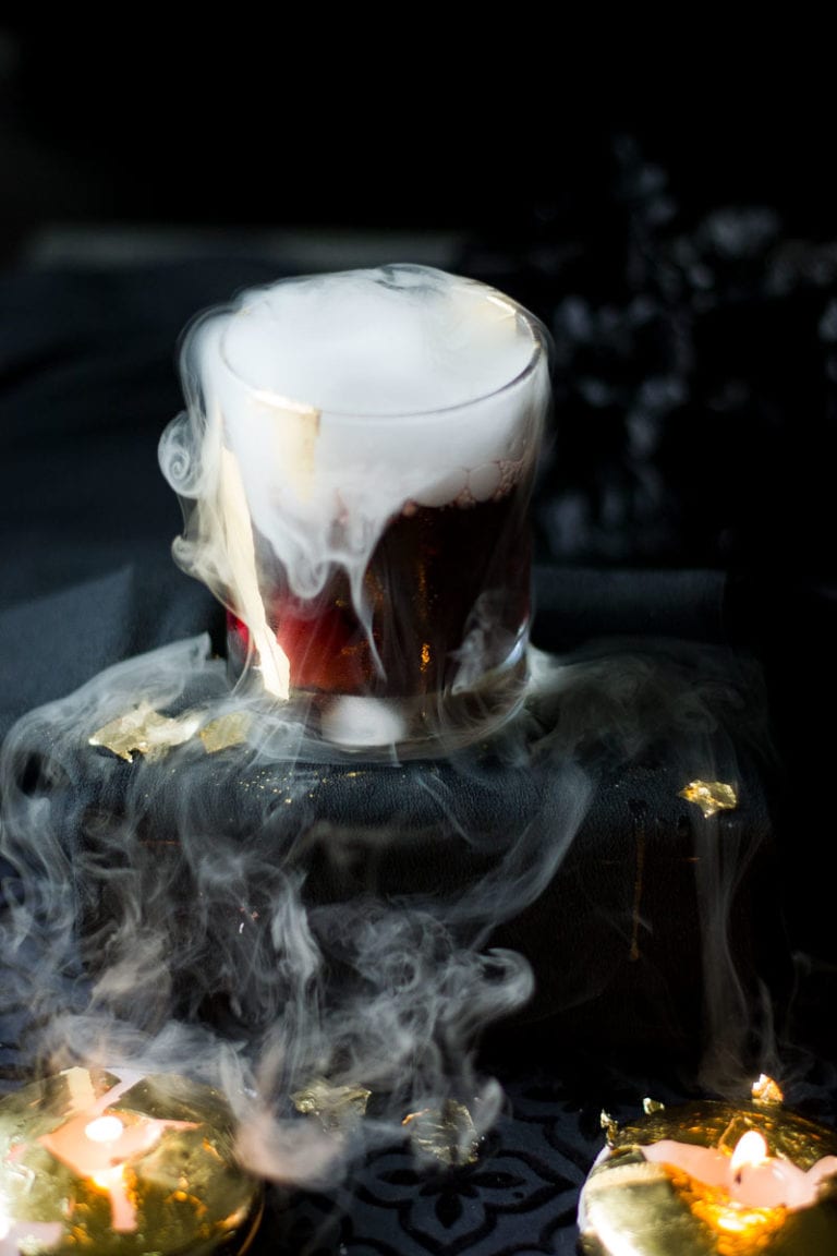 How to Make Smoked Cocktails • with or without dry ice!