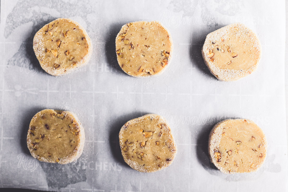 Buttery Pecan Sandies Slice And Bake 