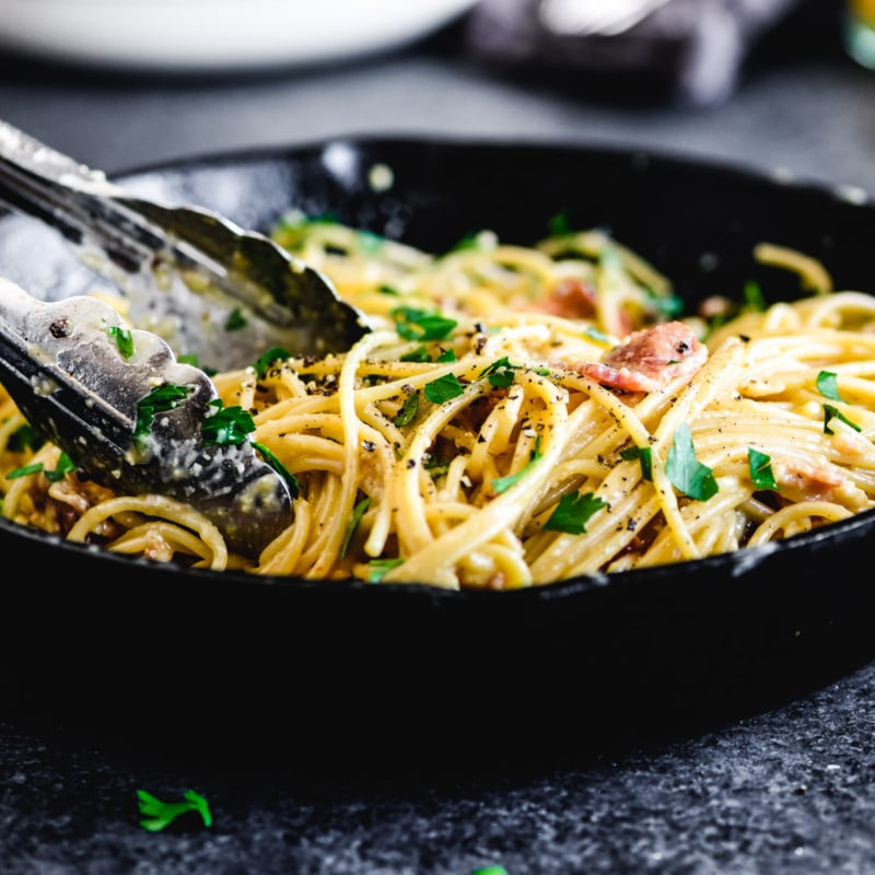 Breakfast Pasta Carbonara • Delizioso!