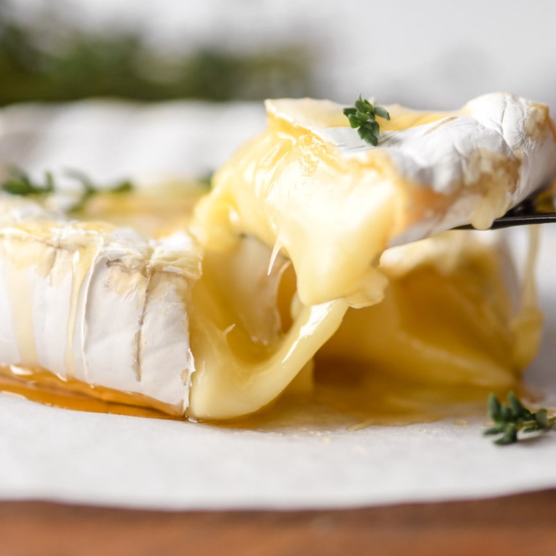 How to Bake Brie • easy perfect results!