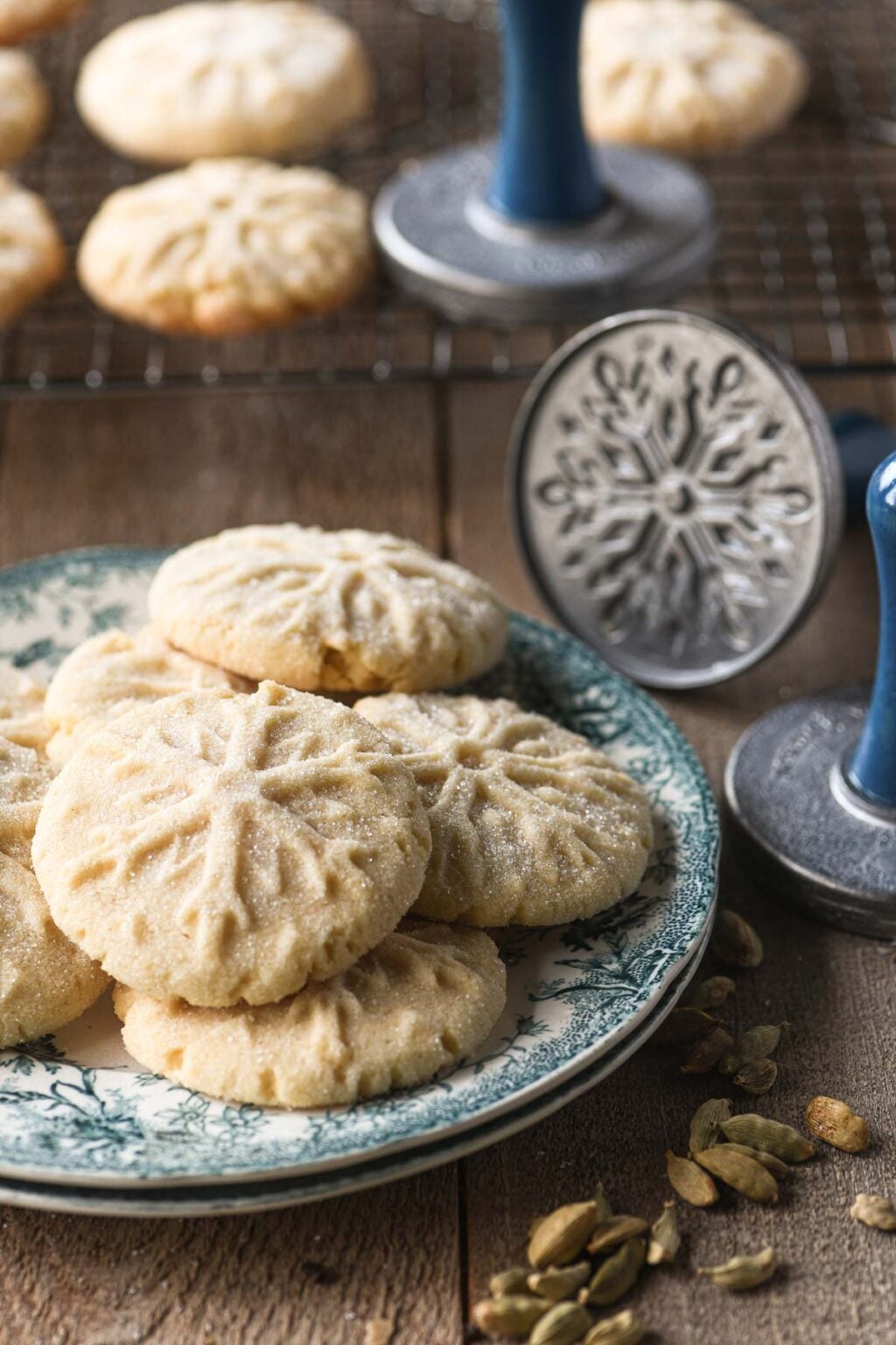 Cardamom Sugar Cookies • easy cookie stamp recipe!