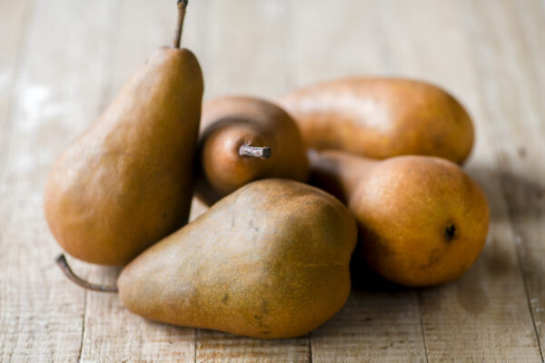 Mulled Wine Poached Pears • with créme Anglaise!