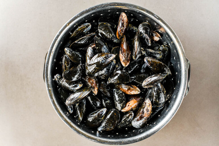 Steamed Mussels • 6 minutes!