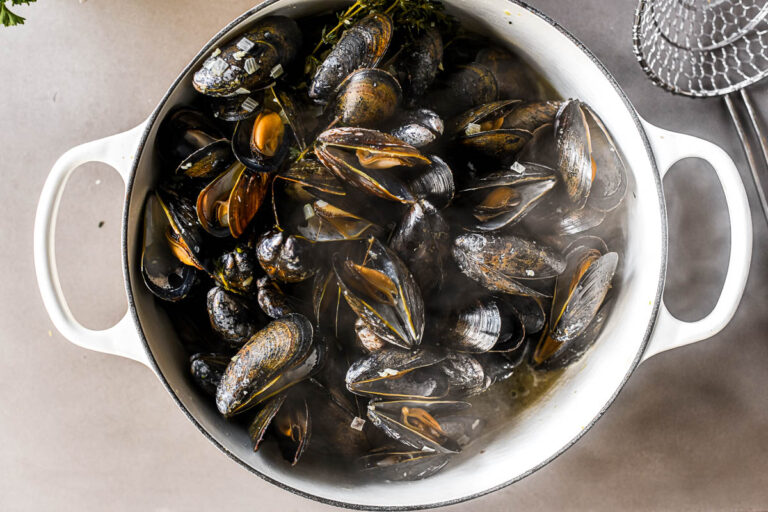 Steamed Mussels • 6 minutes!