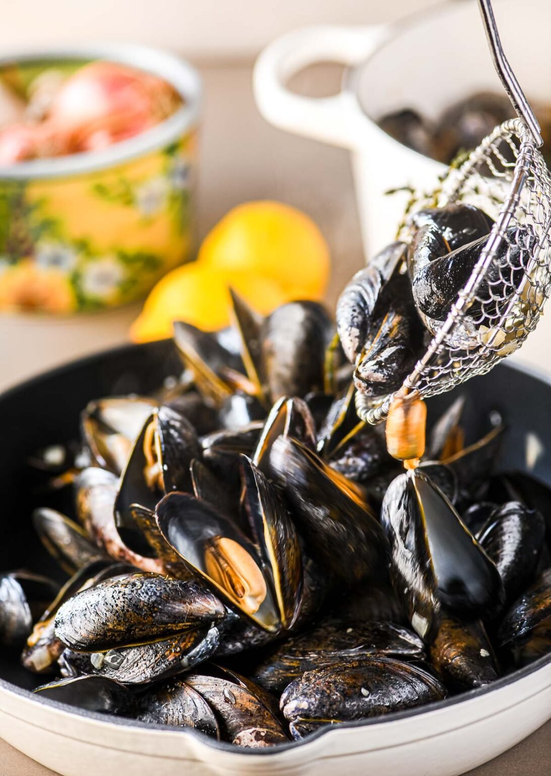 Steamed Mussels • 6 minutes!