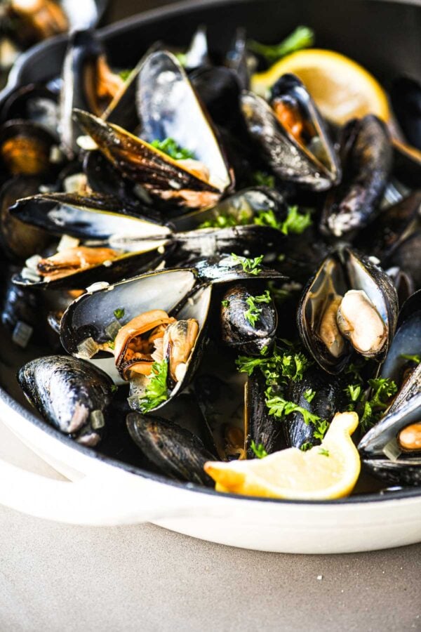 Steamed Mussels • 6 minutes!