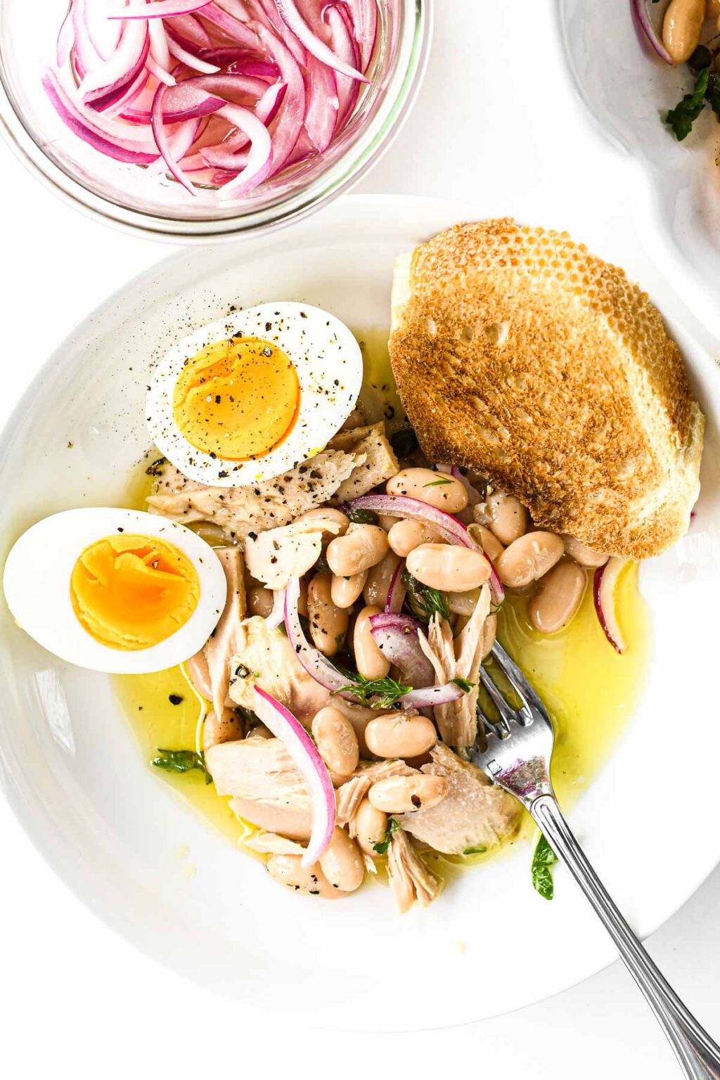 Tuna and White Bean Salad • 15 Minutes!