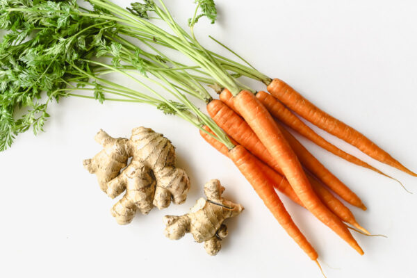 Japanese Carrot Ginger Dressing • light and healthy!