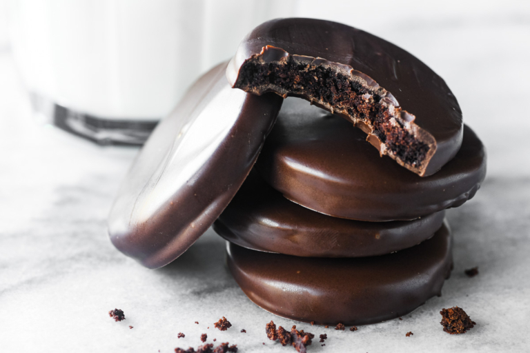 Homemade Thin Mints Recipe • the PERFECT copycat!
