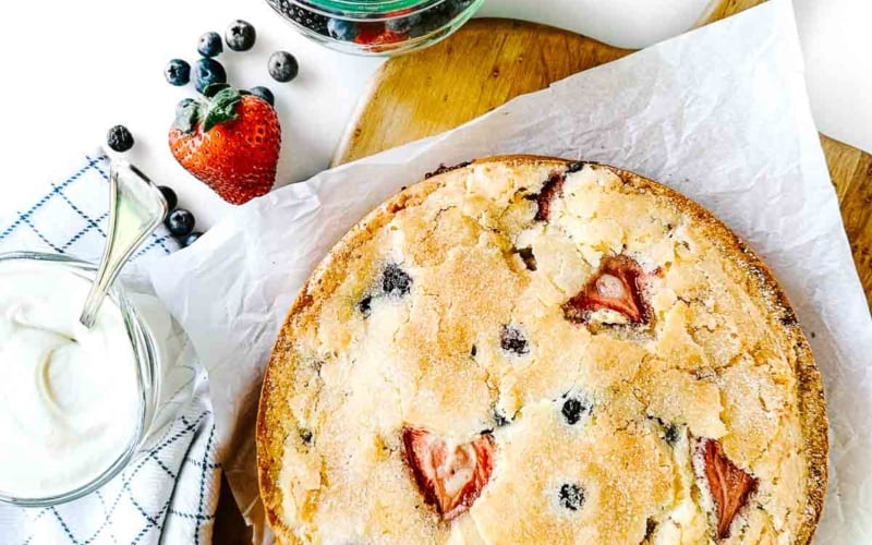 Mixed Berry Cake • Works with ANY Berries!