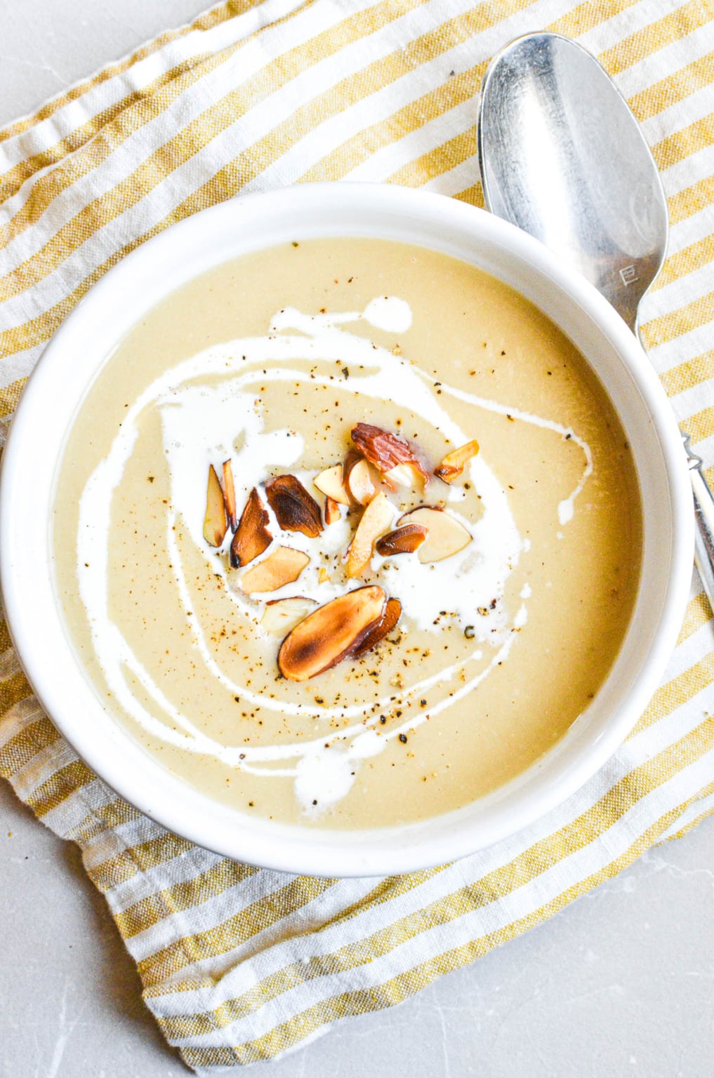 25 Soup and Bread Pairings • The BEST Combos!
